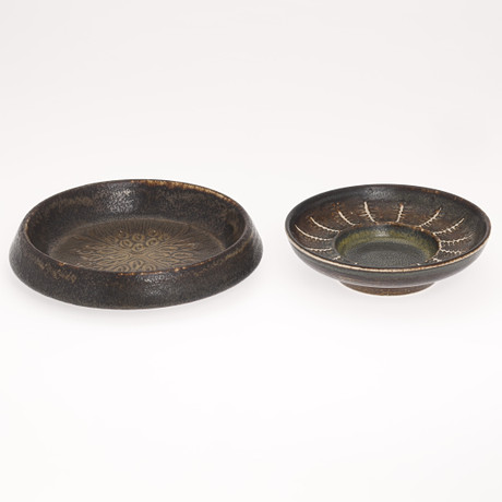 GERD BØGELUND (1923-1987). Two dishes, Royal Copenhagen, stoneware ...