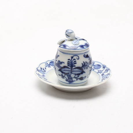 HONUNG/SENAPSBURK, porslin, lökmönster, stämplad Meissen, 1900-tal ...