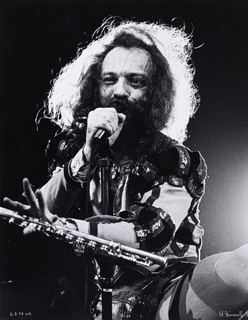 ED FINNELL (USA/SVERIGE, FÖDD 1956). Ian Anderson Jethro Tull, "War ...