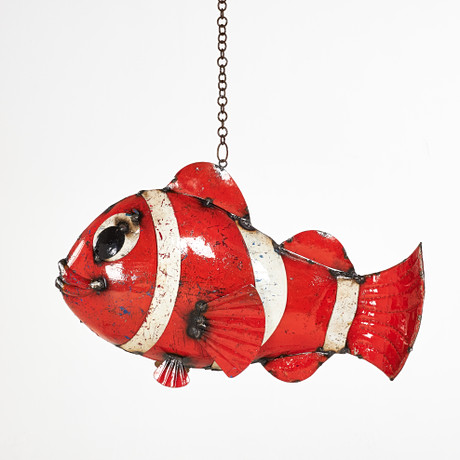 AARON JACKSON. skulptur, Clownfisk, återvunnit material av metall ...