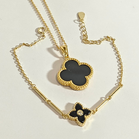 VAN CLEEF STYLE PENDANT AND BRACELET IN SILVER AND YELLOW GOLD PLATING ...