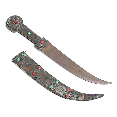 DAGGER, Persian. 1900s. Weapons & Militaria - Edged weapons - Auctionet