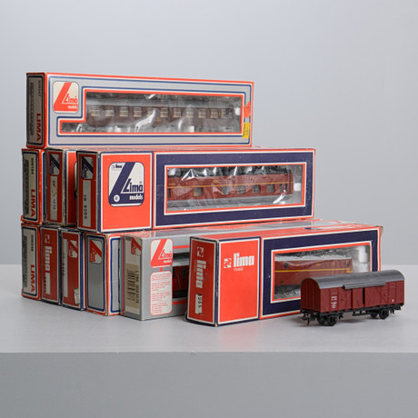 LIMA, 10 wagons and locomotives. Toys - Toys - Auctionet