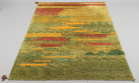 CARPET, Classic Collection. 140 x 204 cm. 2000s. Carpets & Textiles ...
