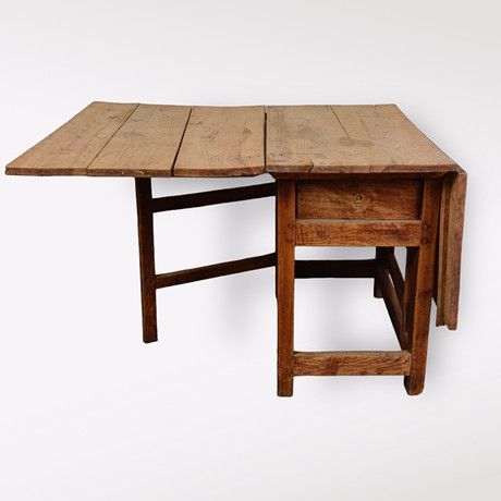 SLAGBORD, sarg med låda, 1800-tal. Möbler - Bord - Auctionet