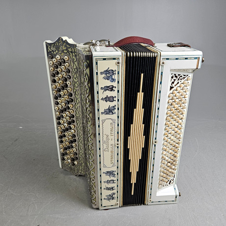 ACCORDION, Dallape, Stradella, Italy. Collectables - Musical ...