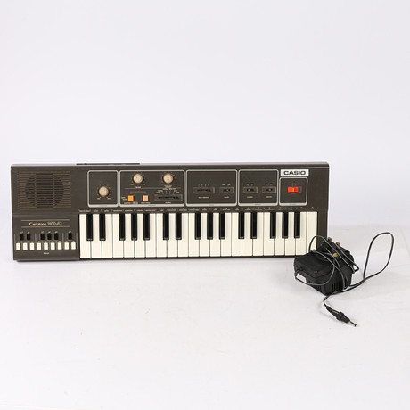 CASIOTONE MT-41 "THE SLENG TENG RIDDIM" KEYBOARD. Miscellaneous ...