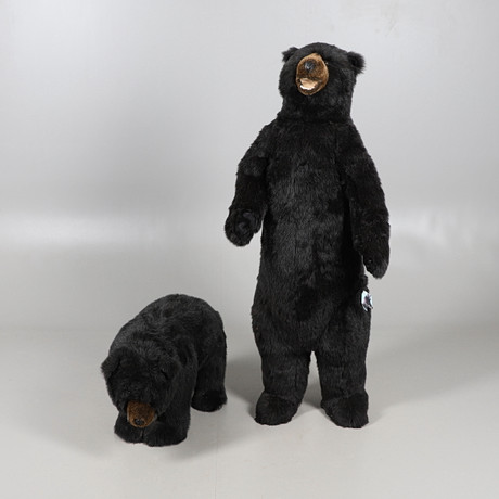 TWO DITZ DESIGNS PLUSH BLACK BEAR FIGURES. Toys - Toys - Auctionet