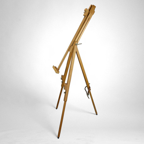 STAFLI, lackat lövträ, Mabef, Italien. Övrigt - Övrigt - Auctionet