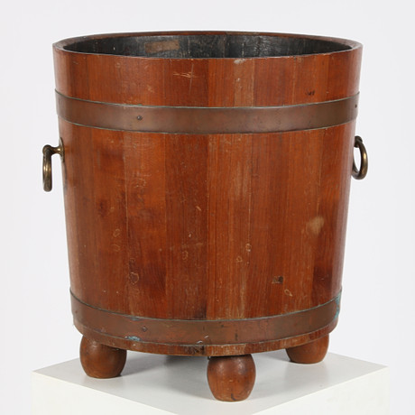 A TEAK AND COPPER BOUND BUCKET, PROBABLY MADE FROM THE TIMBER OF AN OLD ...