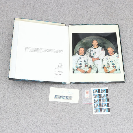 OMEGA SOUVENIR/PHOTO BOX, APOLLO 11 MOON LANDING, 1969. Awarded to ...