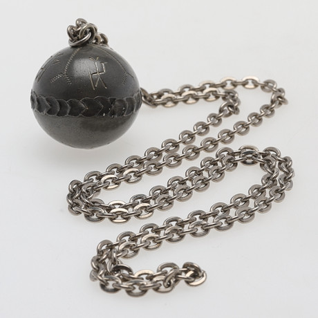 TROLLKULA, tenn, hänge med kedja, samearbete. Smycken & Ädelstenar ...