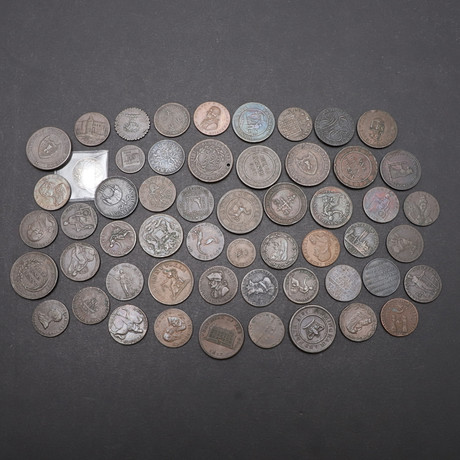 AN INTERESTING COLLECTION OF EARLY 19TH CENTURY TOKENS AND REGIONAL ...