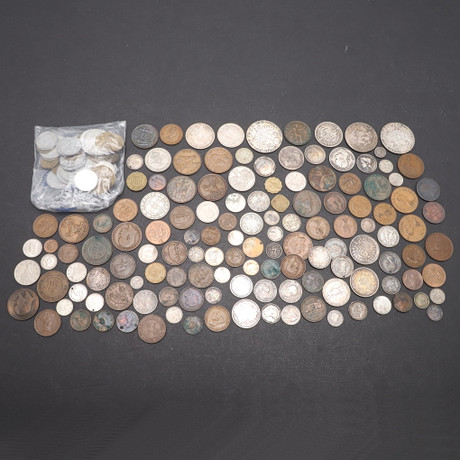 A MIXED COLLECTION OF WORLD SILVER AND OTHER COINS. Coins, Medals ...