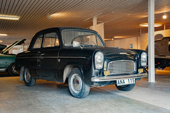 FORD 101 E ANGLIA DE LUXE, year of build 1958, England. Vehicles, Boats ...