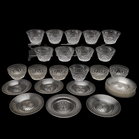 A SET OF TEN TUDOR CUT CRYSTAL FINGER BOWLS, TOGETHER WITH A SET OF ...