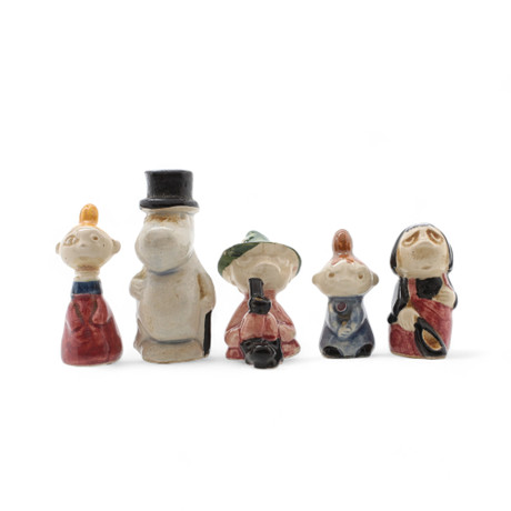 SIGNE HAMMARSTEN-JANSSON. A set of five ceramic Moominfigurines, 1950s ...