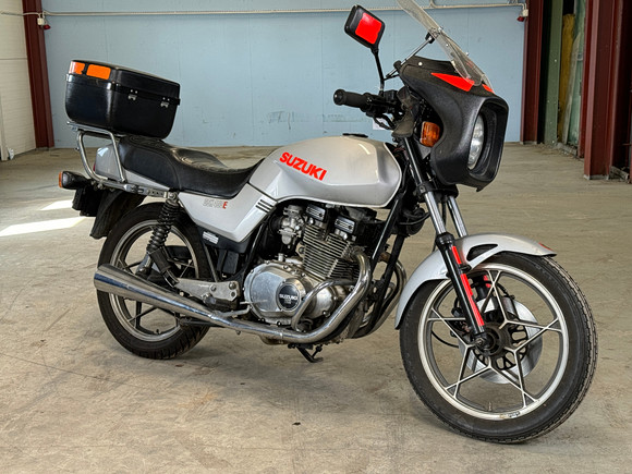 SUZUKI, modell GSX 400E, 1982, Japan. Fordon, Båtar & Delar ...