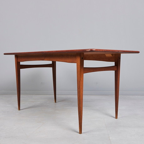 Soffbord/bord, teak, 1960-tal. Möbler - Bord - Auctionet