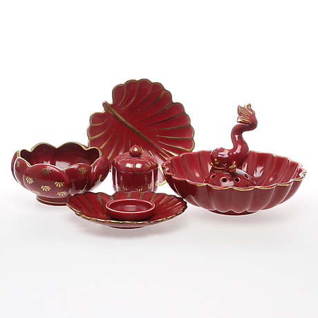 A Collection OF PORCELAIN, 7 pieces, "Red Ruby", Arthur Percy for Gefle ...