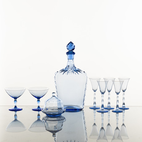 SIMON GATE. 9 pieces, Sandvik, blue glass mass, 1920s. Glass - Art ...
