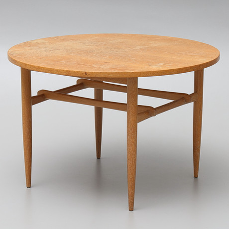 SOFFBORD, ek, 1960-tal. Möbler - Bord - Auctionet