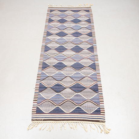 BARBRO NILSSON. Matta, "Spättan blå", gobelängteknik, signerad AB MMF ...