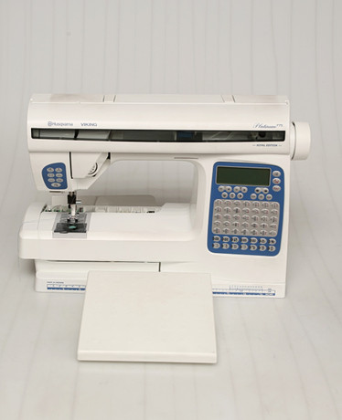 SEWING MACHINE, Husqvarna, Viking, Platinum 775, Royal Edition ...