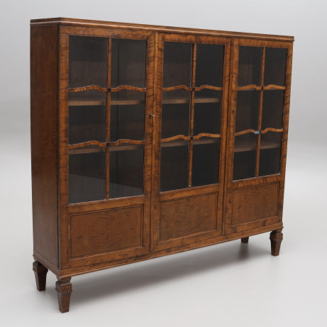 An art deco framed birch bookcase, broken glass, 1930s/40s. Furniture ...