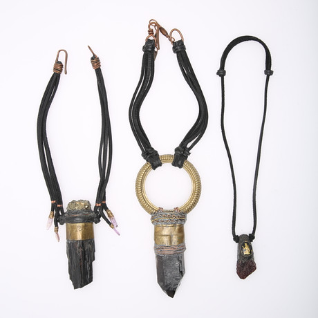 ANOTHAI HANSEN. Collier/amulett, 3 st, turmalin/ametist/pyrit/gulmetall ...