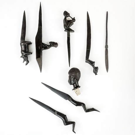 AFRICAN KNIVES made of wood. 7 pcs, 1 bottle stopper, 20th century ...