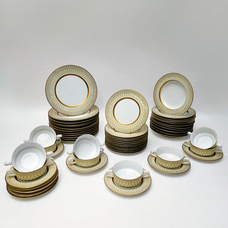 FINE PORCELAIN TABLEWARE BIDASOA. MODEL 8557 MONCLOA. POLISHED IN 24K ...