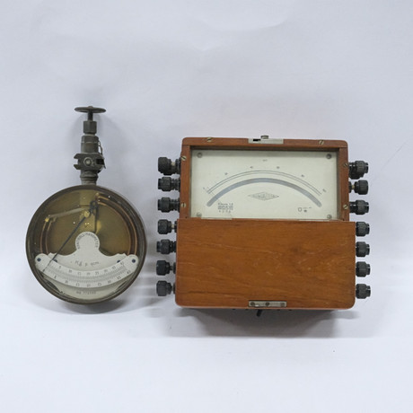MANOMETER AND DANAMETER. Collectables - Technica & Nautica - Auctionet