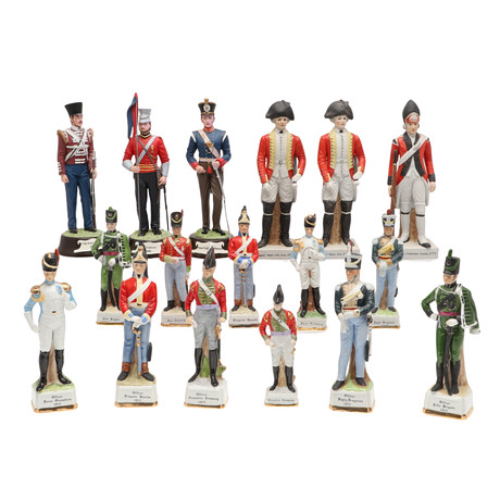A COLLECTION OF CERAMIC SOLDIER FIGURES - VARIOUS REGIMENTS. Ceramics ...