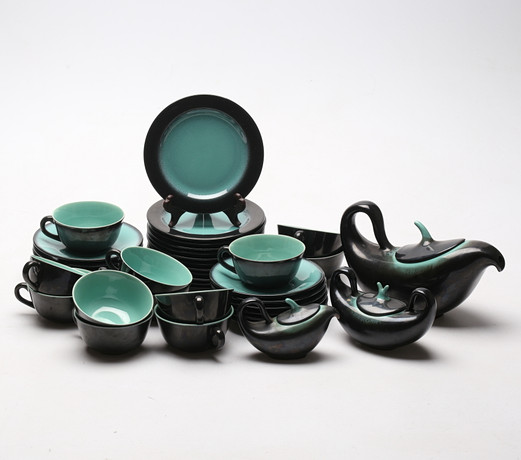 A 27-piece ceramic 'Aladdin' tea set by Ove Fritz Rasmussen, Söholm ...