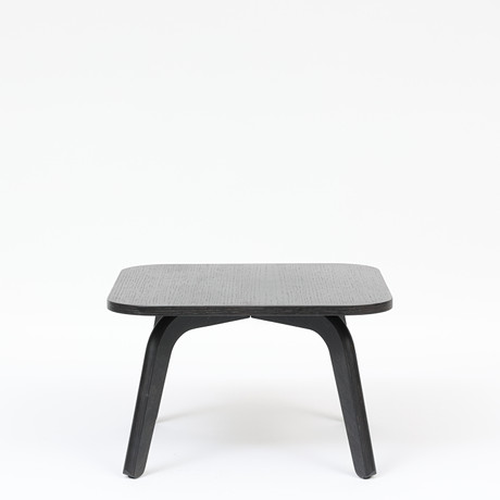 Side table, stained oak, newer manufacture. Furniture - Tables - Auctionet