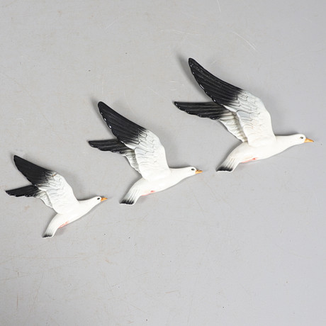 BESWICK SEAGULL WALL PLAQUES. Ceramics & Porcelain - European - Auctionet