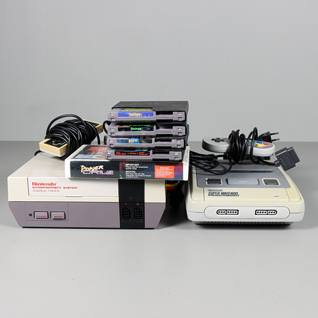 NINTENDO. Tv-spel, Konsoler, NES och SNES samt några spel. Övrigt ...