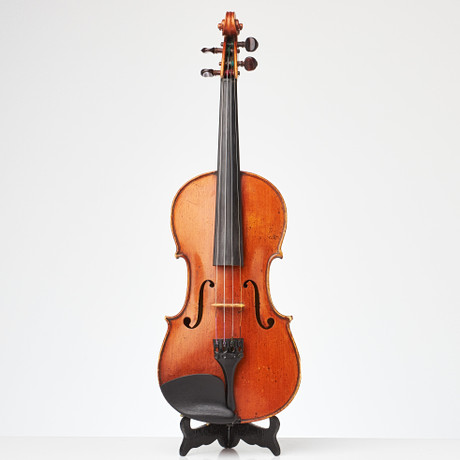 VIOLIN samt STRÅKAR. Nicolas Augustin Chappuy, topp i gran, sidor ...