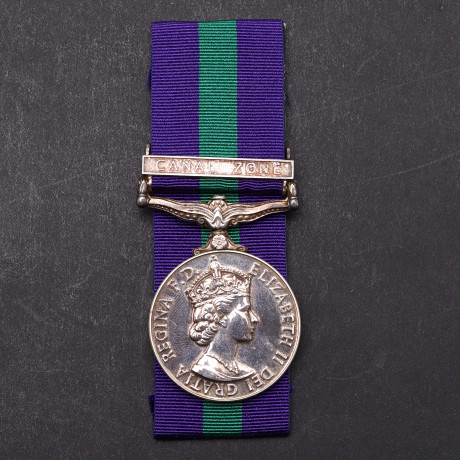 AN ELIZABETH II GENERAL SERVICE MEDAL 1918 - 1962 WITH CANAL ZONE CLASP ...