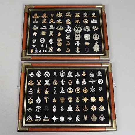 A COLLECTION OF REGIMENT CAP BADGES, ORIGINAL AND REPLICAS ...