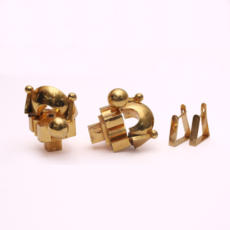 LARGE THANDATTI INDIAN EARRINGS, PAMBADAN, IN 18K YELLOW GOLD. WITH ...