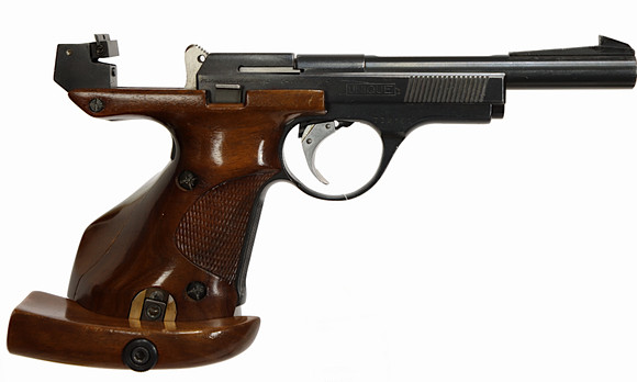 PISTOL, make Unique, model DES 69, calibre .22LR, no. 739161, serial no ...