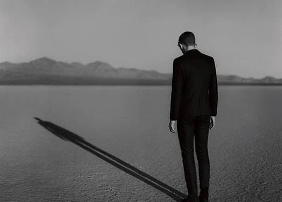 ALEXANDER DAHL. "Time". Konst - Fotografi - Auctionet