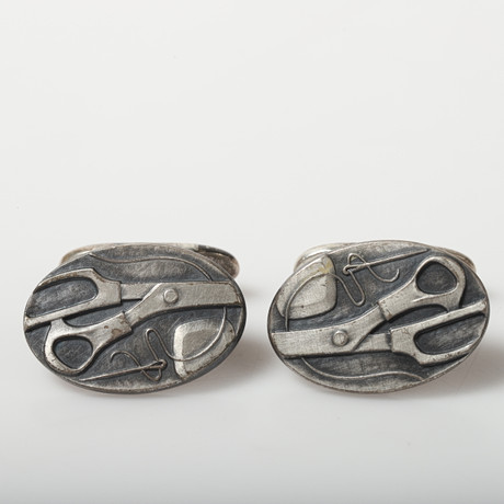 MANSCHETTKNAPPAR, 1 par, silver med reliefdekor, Sporrong AB, 1975 ...