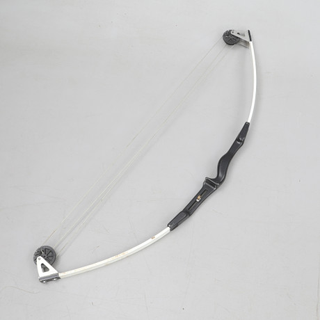 BOW. Weapons & Militaria - Other - Auctionet