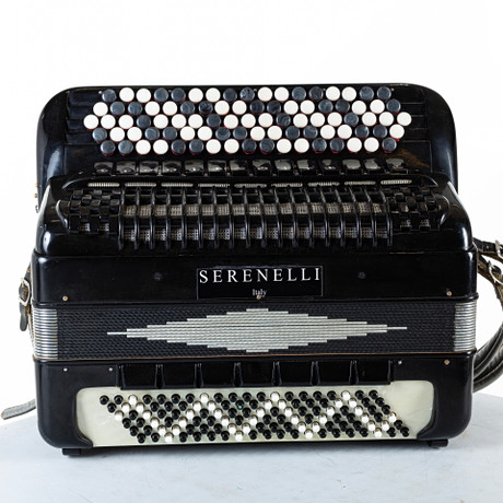 DRAGSPEL, 4-körigt, Serenelli, Italien. Övrigt - Musikinstrument ...