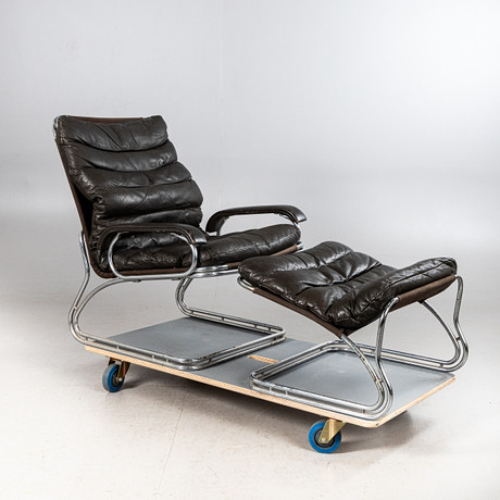 JOHN MORTENSEN. Fåtölj, med fotpall, "Fuga", Thams Möbler, AS Vejen ...