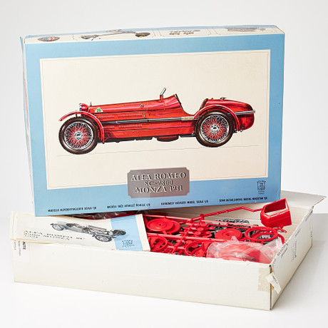 BILMODELL. Byggsats, "Alfa Romeo 8C 2300 Monza 1931", Italien. Leksaker ...