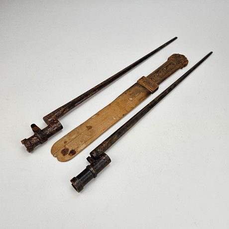 A set of 2 bayonets and a decorative dagger, wood, Old Norse style ...